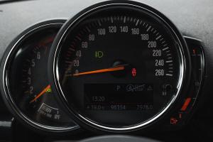 Black MINI Clubman 2022 in Ventspils, with an engine capacity of 1.50 L and mileage of 97 thousand km for 14850 €, photo 17 on AUTOMOTO.COM.LV