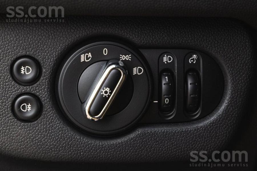 Melns MINI Clubman 2022 Ventspils, ar dzinēja tilpumu 1.50 L un nobraukumu 97 tūkst. km par 14850 €, foto 16 vietnē AUTOMOTO.COM.LV