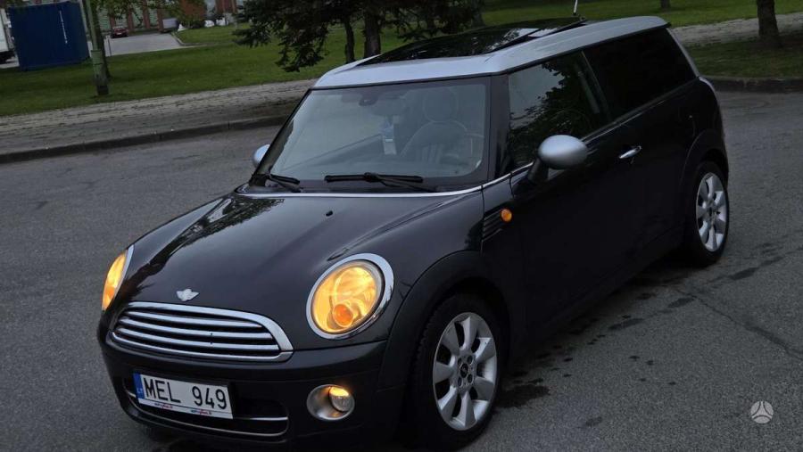 Black MINI Clubman 2008 in Klaipeda, with an engine capacity of 1.60 L and mileage of 321 thousand km for 2700 €, photo 1 on AUTOMOTO.COM.LV