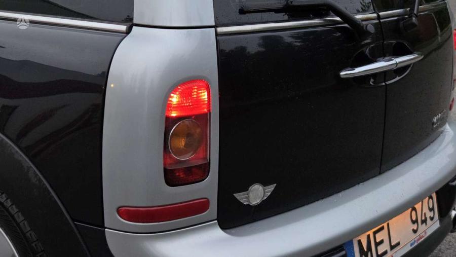 Black MINI Clubman 2008 in Klaipeda, with an engine capacity of 1.60 L and mileage of 321 thousand km for 2700 €, photo 10 on AUTOMOTO.COM.LV