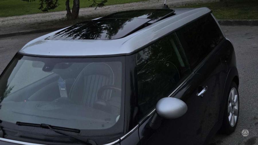 Black MINI Clubman 2008 in Klaipeda, with an engine capacity of 1.60 L and mileage of 321 thousand km for 2700 €, photo 12 on AUTOMOTO.COM.LV