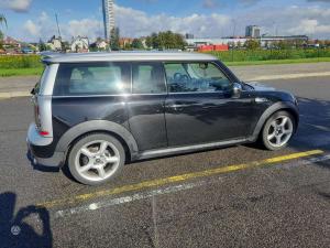 Black MINI Clubman 2009 in Klaipeda, with an engine capacity of 1.60 L and mileage of 302 thousand km for 2500 €, photo 5 on AUTOMOTO.COM.LV