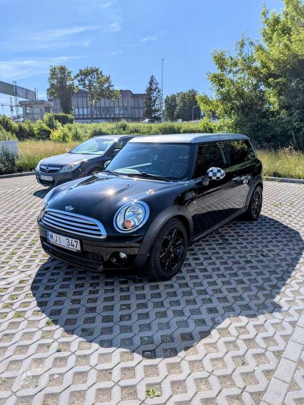 Black MINI Clubman 2010 in Klaipeda, with an engine capacity of 1.60 L and mileage of 239 thousand km for 3600 €, photo 1 on AUTOMOTO.COM.LV