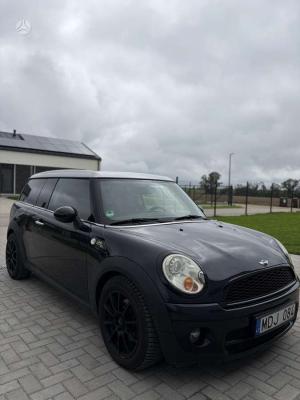 Black MINI Clubman 2007 in Kaunas, with an engine capacity of 1.56 L and mileage of 247 thousand km for 3400 €, photo 3 on AUTOMOTO.COM.LV