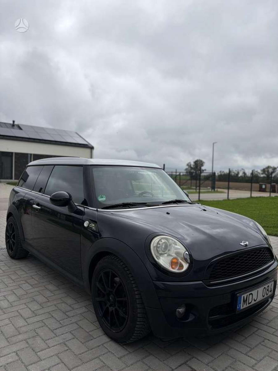 Black MINI Clubman 2007 in Kaunas, with an engine capacity of 1.56 L and mileage of 247 thousand km for 3400 €, photo 3 on AUTOMOTO.COM.LV