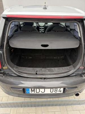 Black MINI Clubman 2007 in Kaunas, with an engine capacity of 1.56 L and mileage of 247 thousand km for 3400 €, photo 12 on AUTOMOTO.COM.LV