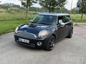 Melns MINI Clubman 2009 Aizkraukle, ar dzinēja tilpumu 1.60 L un nobraukumu 302 tūkst. km par 2490 €, foto  vietnē AUTOMOTO.COM.LV