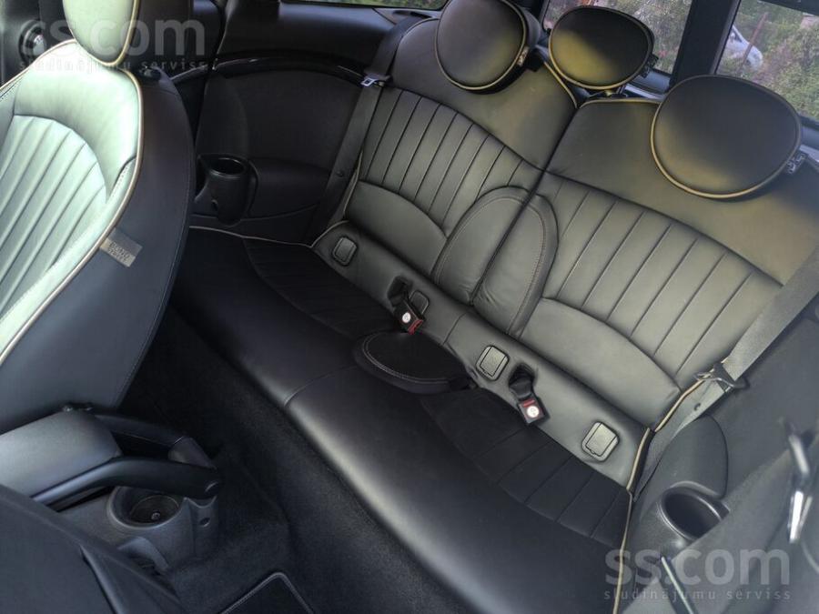 Melns MINI Clubman 2013 Rīga, ar dzinēja tilpumu 2.00 L un nobraukumu 177 tūkst. km par 7999 €, foto 13 vietnē AUTOMOTO.COM.LV