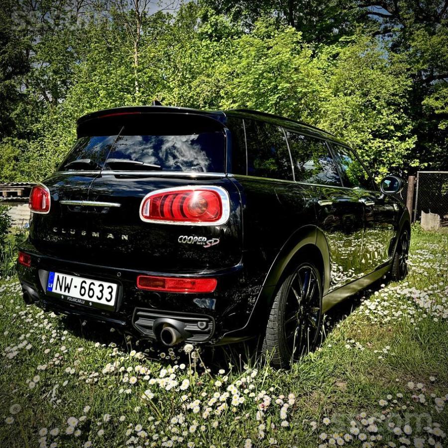 Black MINI Clubman 2015 in Tukums, with an engine capacity of 2.00 L and mileage of 194 thousand km for 13500 €, photo 3 on AUTOMOTO.COM.LV