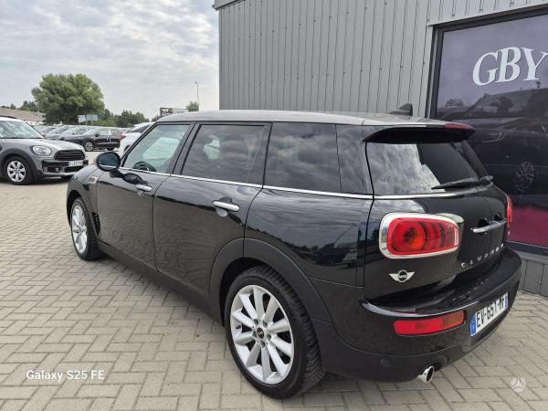 Black MINI Clubman 2017 in Taurage, with an engine capacity of 1.50 L and mileage of 285 thousand km for 5500 €, photo 7 on AUTOMOTO.COM.LV