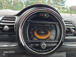 Black MINI Clubman 2017 in Taurage, with an engine capacity of 1.50 L and mileage of 285 thousand km for 5500 €, photo 13 on AUTOMOTO.COM.LV
