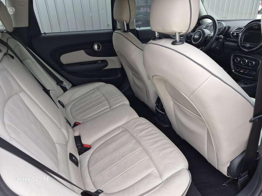Black MINI Clubman 2017 in Taurage, with an engine capacity of 1.50 L and mileage of 285 thousand km for 5500 €, photo 22 on AUTOMOTO.COM.LV