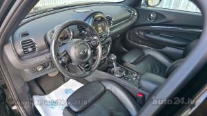 Black MINI Clubman 2017 in Tallinn, with an engine capacity of 2.00 L and mileage of 179 thousand km for 9999 €, photo 12 on AUTOMOTO.COM.LV