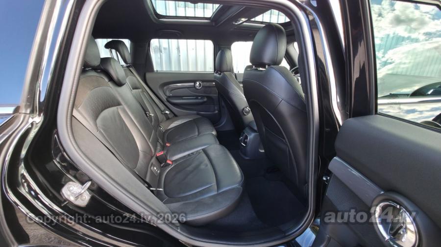 Black MINI Clubman 2017 in Tallinn, with an engine capacity of 2.00 L and mileage of 179 thousand km for 9999 €, photo 16 on AUTOMOTO.COM.LV