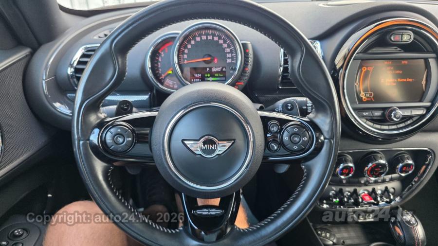 Black MINI Clubman 2017 in Tallinn, with an engine capacity of 2.00 L and mileage of 179 thousand km for 9999 €, photo 19 on AUTOMOTO.COM.LV