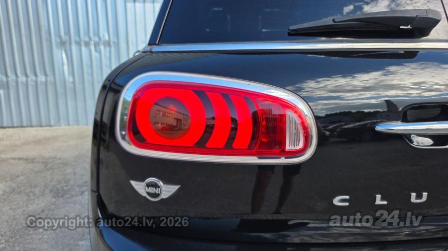 Black MINI Clubman 2017 in Tallinn, with an engine capacity of 2.00 L and mileage of 179 thousand km for 9999 €, photo 26 on AUTOMOTO.COM.LV
