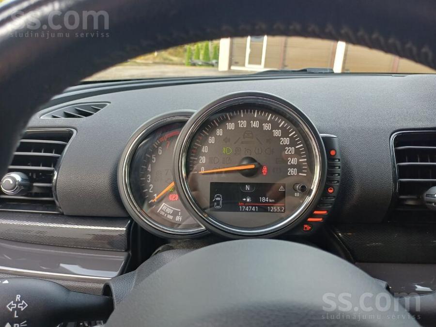 Melns MINI Clubman 2017 Valmiera, ar dzinēja tilpumu 1.50 L un nobraukumu 175 tūkst. km par 7500 €, foto 16 vietnē AUTOMOTO.COM.LV