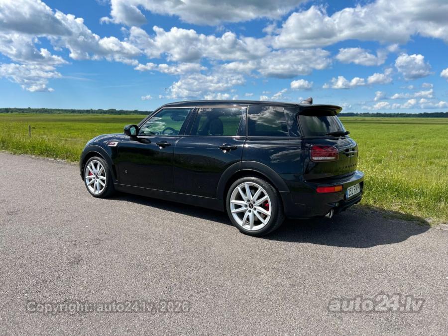 Melns MINI Clubman 2019 Pērnava, ar dzinēja tilpumu 2.00 L un nobraukumu 92 tūkst. km par 26000 €, foto 3 vietnē AUTOMOTO.COM.LV