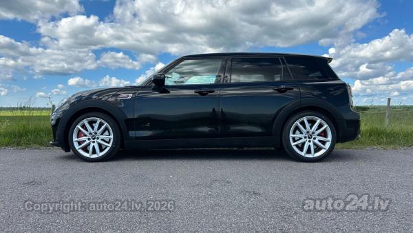 Black MINI Clubman 2019 in Parnu, with an engine capacity of 2.00 L and mileage of 92 thousand km for 26000 €, photo 4 on AUTOMOTO.COM.LV