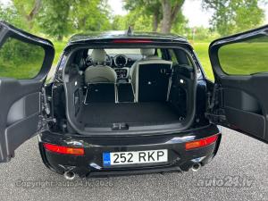 Melns MINI Clubman 2019 Pērnava, ar dzinēja tilpumu 2.00 L un nobraukumu 92 tūkst. km par 26000 €, foto 10 vietnē AUTOMOTO.COM.LV