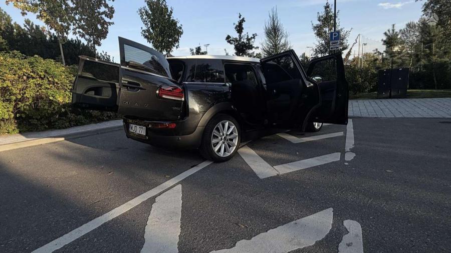Melns MINI Clubman 2022 Viļņa, ar dzinēja tilpumu 1.50 L un nobraukumu 36 tūkst. km par 19000 €, foto 6 vietnē AUTOMOTO.COM.LV