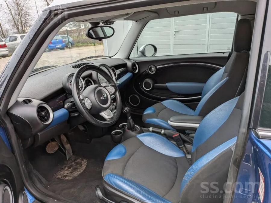 Zils MINI Clubman 2008 Rīga, ar dzinēja tilpumu 1.60 L un nobraukumu 207 tūkst. km par 3700 €, foto 5 vietnē AUTOMOTO.COM.LV