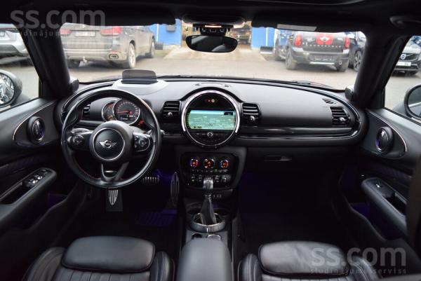 Blue MINI Clubman 2016 in Riga, with an engine capacity of 2.00 L and mileage of 130 thousand km for 13900 €, photo 4 on AUTOMOTO.COM.LV