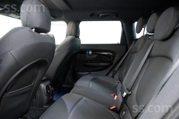 Blue MINI Clubman 2020 in Riga, with an engine capacity of 1.50 L and mileage of 36 thousand km for 16500 €, photo 7 on AUTOMOTO.COM.LV