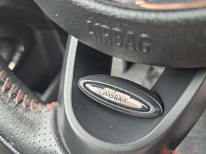 Zils MINI Clubman 2016 Šauļi, ar dzinēja tilpumu 2.00 L un nobraukumu 180 tūkst. km par 10450 €, foto 28 vietnē AUTOMOTO.COM.LV