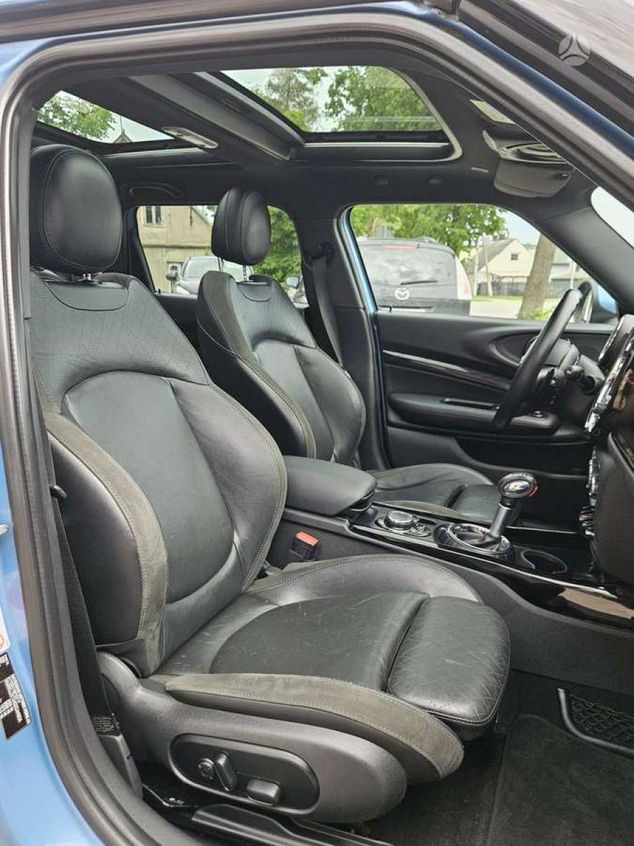 Blue MINI Clubman 2016 in Siauliai, with an engine capacity of 2.00 L and mileage of 180 thousand km for 9750 €, photo 17 on AUTOMOTO.COM.LV