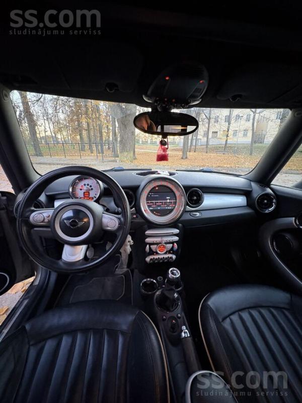 Brown MINI Clubman 2008 in Jekabpils, with an engine capacity of 1.60 L and mileage of 240 thousand km for 3500 €, photo 10 on AUTOMOTO.COM.LV