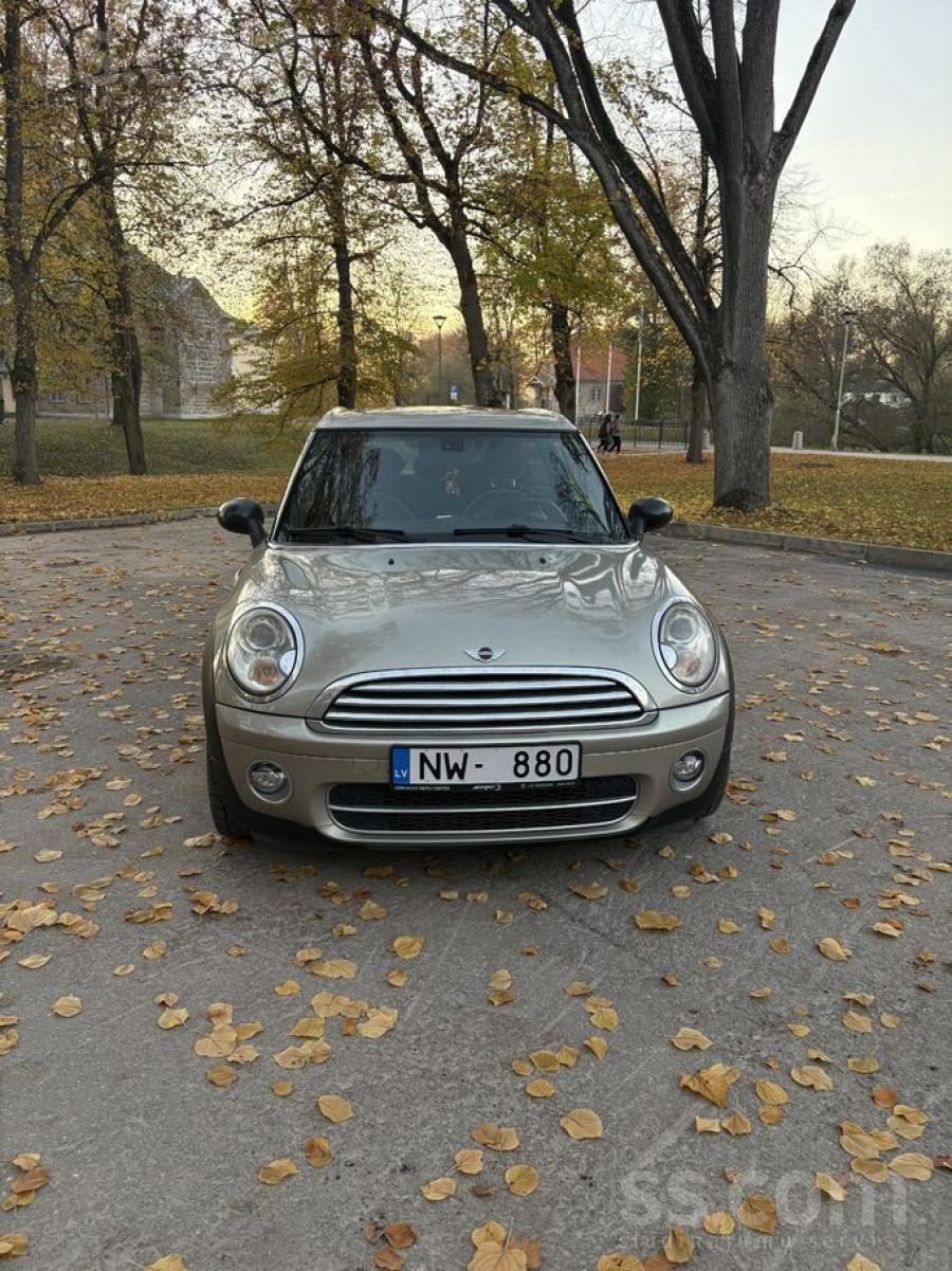Brown MINI Clubman 2008 in Jekabpils, with an engine capacity of 1.60 L and mileage of 240 thousand km for 3500 €, photo 3 on AUTOMOTO.COM.LV