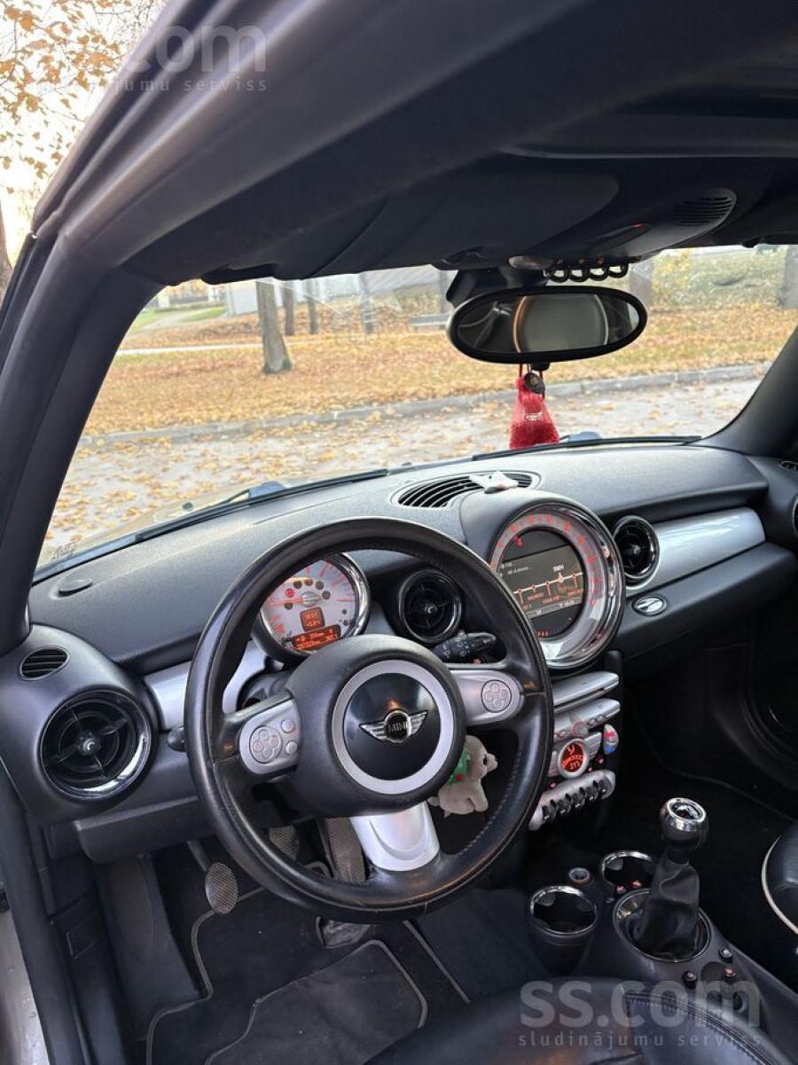 Brown MINI Clubman 2008 in Jekabpils, with an engine capacity of 1.60 L and mileage of 240 thousand km for 3500 €, photo 10 on AUTOMOTO.COM.LV