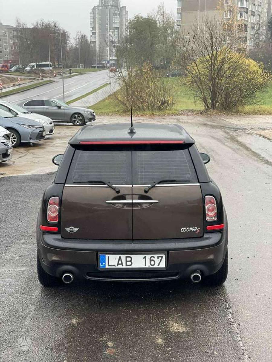 Brūns MINI Clubman 2011 Molėtai, ar dzinēja tilpumu 1.60 L un nobraukumu 241 tūkst. km par 4950 €, foto 3 vietnē AUTOMOTO.COM.LV