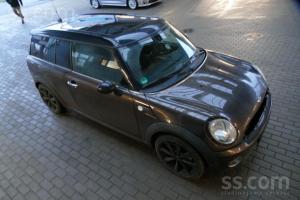 Brūns MINI Clubman 2008 Rīga, ar dzinēja tilpumu 1.60 L un nobraukumu 0 tūkst. km par 2250 €, foto  vietnē AUTOMOTO.COM.LV