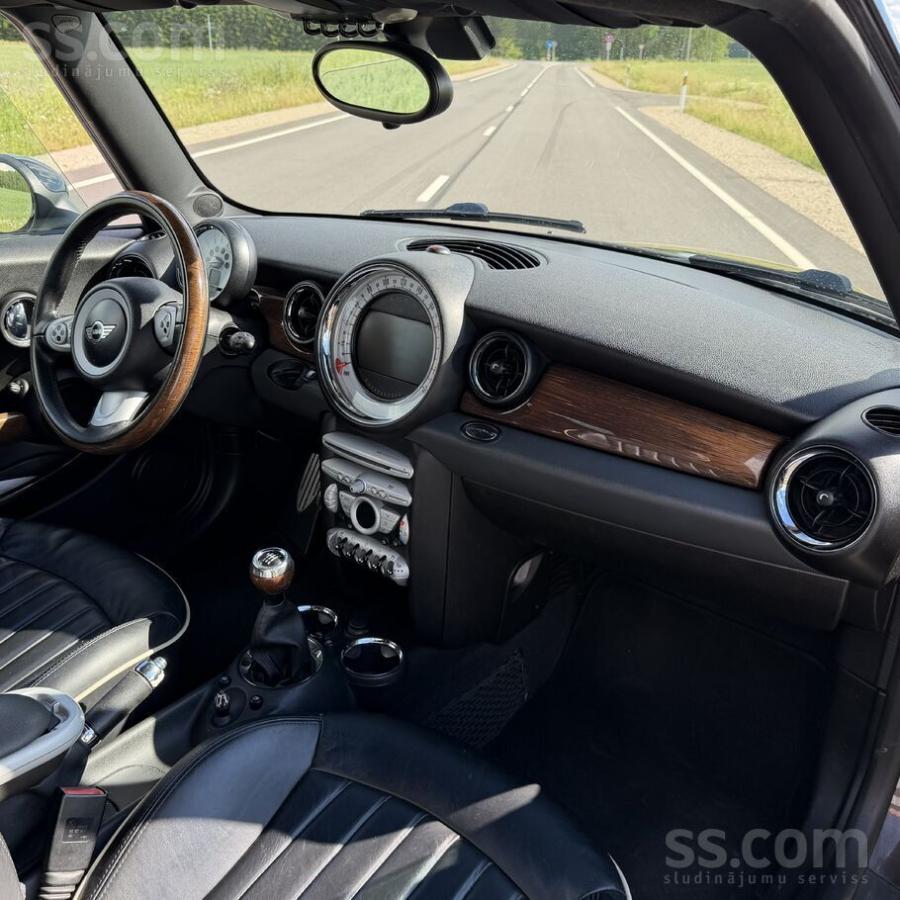 Brūns MINI Clubman 2008 Rīga, ar dzinēja tilpumu 1.60 L un nobraukumu 233 tūkst. km par 3950 €, foto 6 vietnē AUTOMOTO.COM.LV