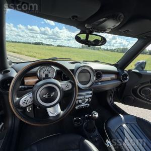Brūns MINI Clubman 2008 Rīga, ar dzinēja tilpumu 1.60 L un nobraukumu 233 tūkst. km par 3950 €, foto 10 vietnē AUTOMOTO.COM.LV