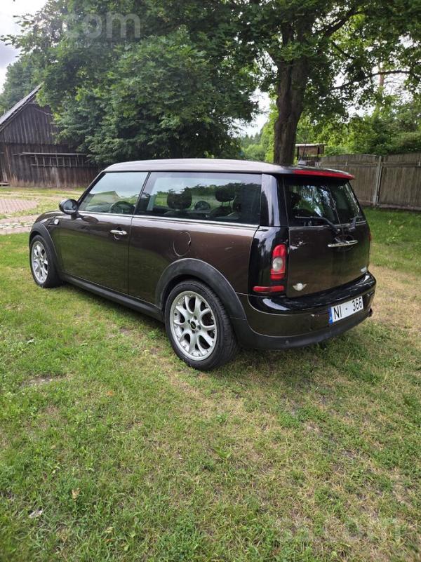 Brown MINI Clubman 2008 in Liepaja, with an engine capacity of 1.60 L and mileage of 239 thousand km for 3000 €, photo 4 on AUTOMOTO.COM.LV