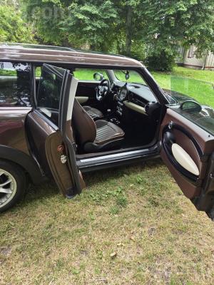 Brown MINI Clubman 2008 in Liepaja, with an engine capacity of 1.60 L and mileage of 239 thousand km for 3000 €, photo 6 on AUTOMOTO.COM.LV