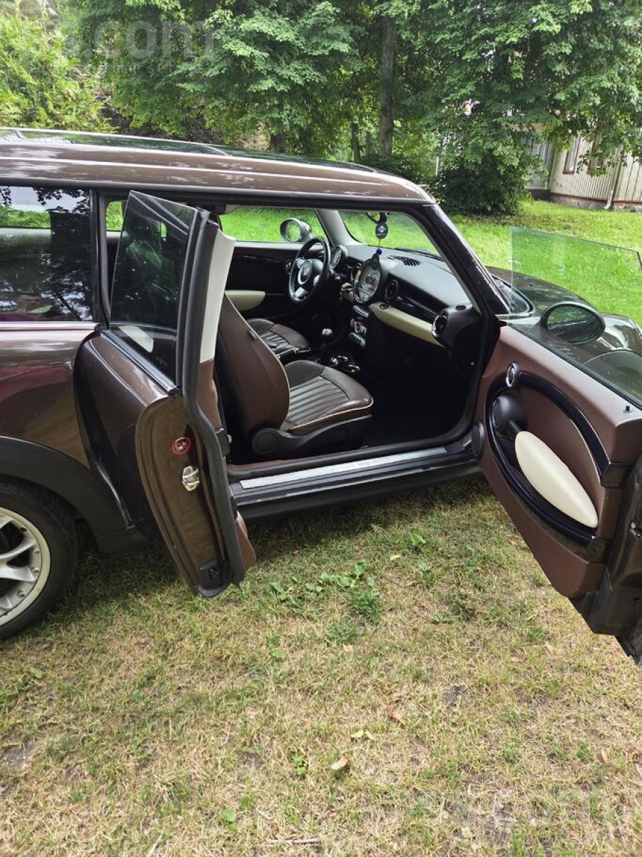 Brown MINI Clubman 2008 in Liepaja, with an engine capacity of 1.60 L and mileage of 239 thousand km for 3000 €, photo 6 on AUTOMOTO.COM.LV
