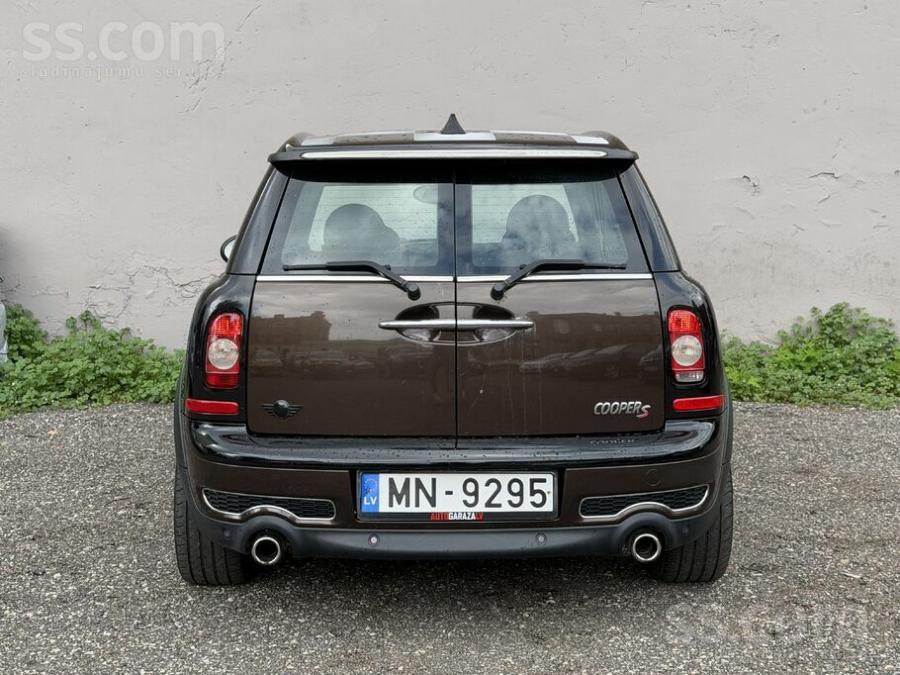 Brūns MINI Clubman 2008 Rīga, ar dzinēja tilpumu 1.60 L un nobraukumu 230 tūkst. km par 4290 €, foto 4 vietnē AUTOMOTO.COM.LV