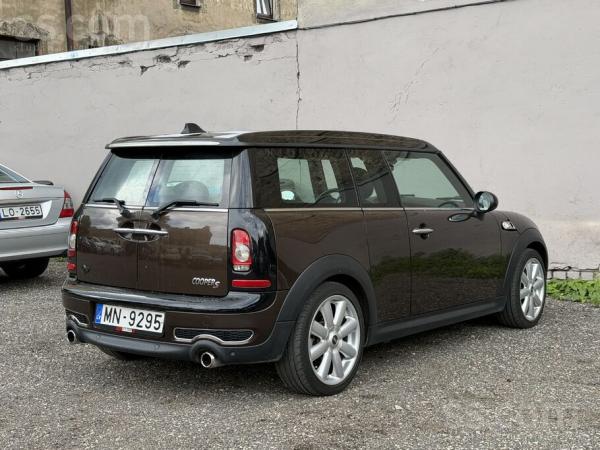 Brūns MINI Clubman 2008 Rīga, ar dzinēja tilpumu 1.60 L un nobraukumu 230 tūkst. km par 4290 €, foto 6 vietnē AUTOMOTO.COM.LV