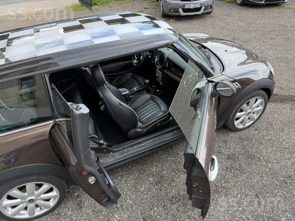 Brūns MINI Clubman 2008 Rīga, ar dzinēja tilpumu 1.60 L un nobraukumu 230 tūkst. km par 4290 €, foto 7 vietnē AUTOMOTO.COM.LV