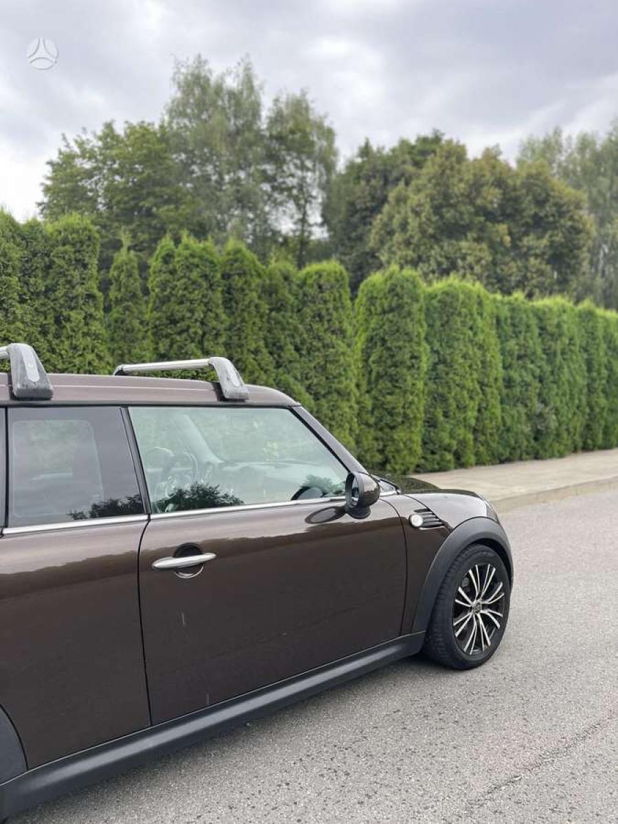 Brown MINI Clubman 2008 in Vilnius, with an engine capacity of 1.56 L and mileage of 298 thousand km for 4200 €, photo 12 on AUTOMOTO.COM.LV
