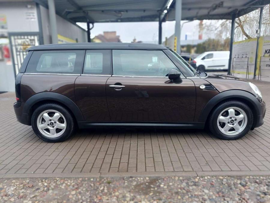 Brūns MINI Clubman 2010 Marijampole, ar dzinēja tilpumu 1.60 L un nobraukumu 180 tūkst. km par 2950 €, foto 3 vietnē AUTOMOTO.COM.LV