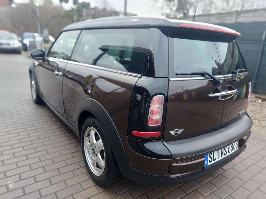 Brūns MINI Clubman 2010 Marijampole, ar dzinēja tilpumu 1.60 L un nobraukumu 180 tūkst. km par 2950 €, foto 6 vietnē AUTOMOTO.COM.LV