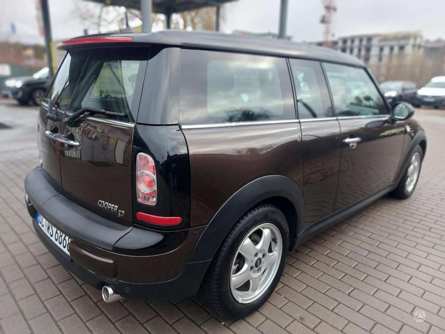 Brūns MINI Clubman 2010 Marijampole, ar dzinēja tilpumu 1.60 L un nobraukumu 180 tūkst. km par 2950 €, foto 7 vietnē AUTOMOTO.COM.LV