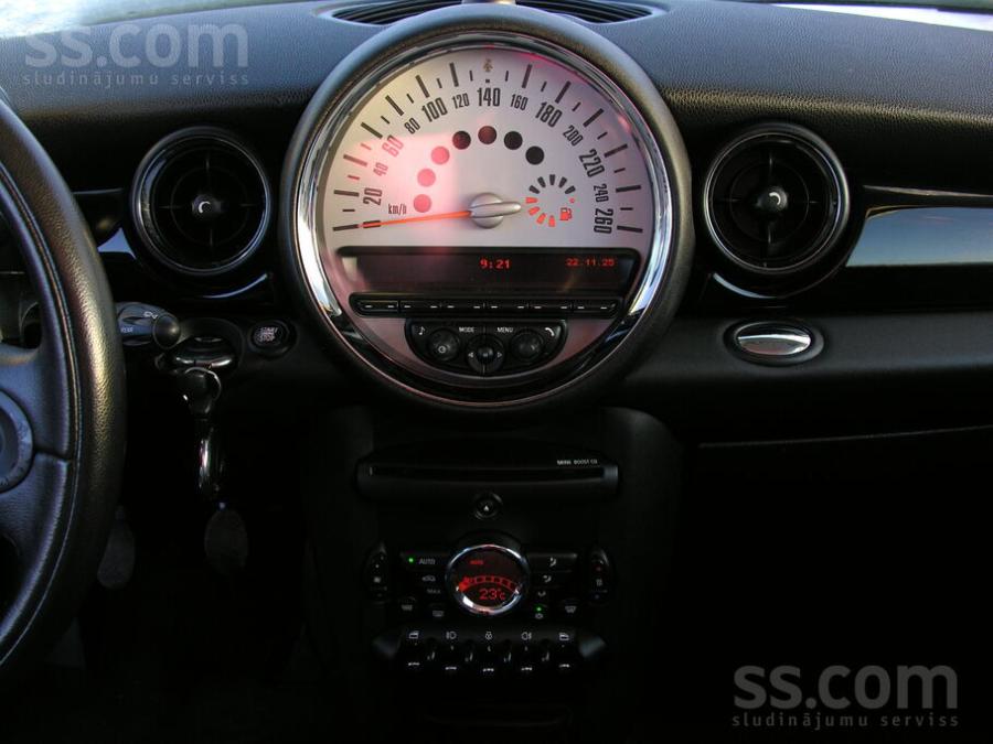 Brūns MINI Clubman 2012 Rīga, ar dzinēja tilpumu 1.60 L un nobraukumu 228 tūkst. km par 4950 €, foto 12 vietnē AUTOMOTO.COM.LV