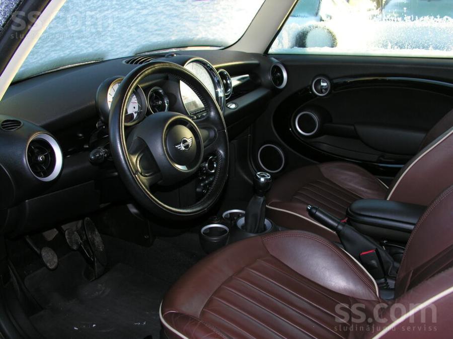 Brūns MINI Clubman 2012 Rīga, ar dzinēja tilpumu 1.60 L un nobraukumu 228 tūkst. km par 4950 €, foto 13 vietnē AUTOMOTO.COM.LV