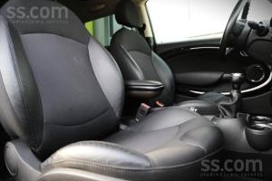 Brūns MINI Clubman 2012 Rīga, ar dzinēja tilpumu 1.60 L un nobraukumu 273 tūkst. km par 4995 €, foto 14 vietnē AUTOMOTO.COM.LV